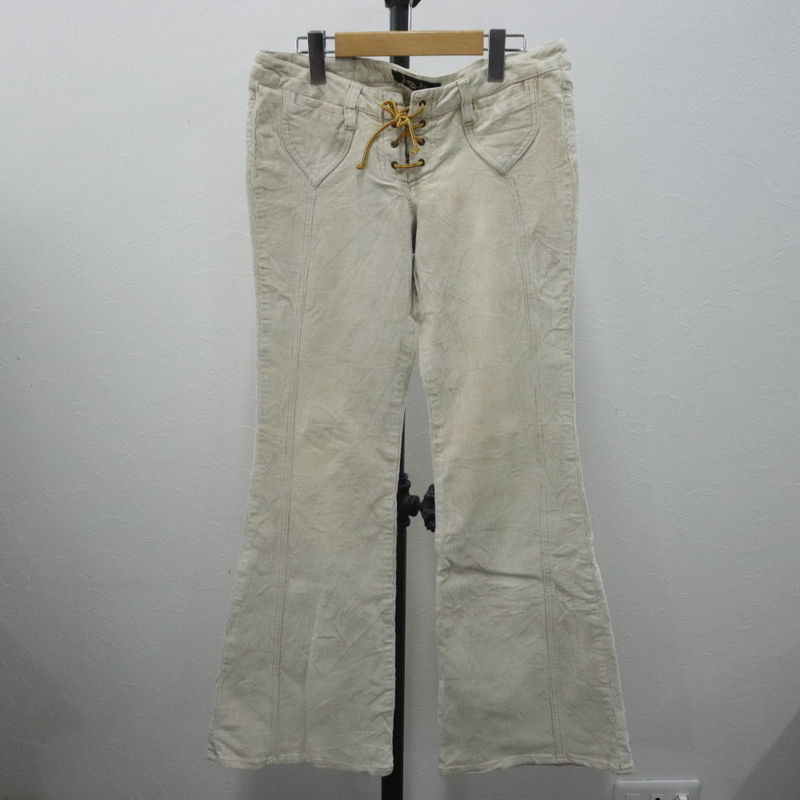 Yahoo!オークション - Q78 2000年代製 LEI コーデュロイ フレアパンツ ...