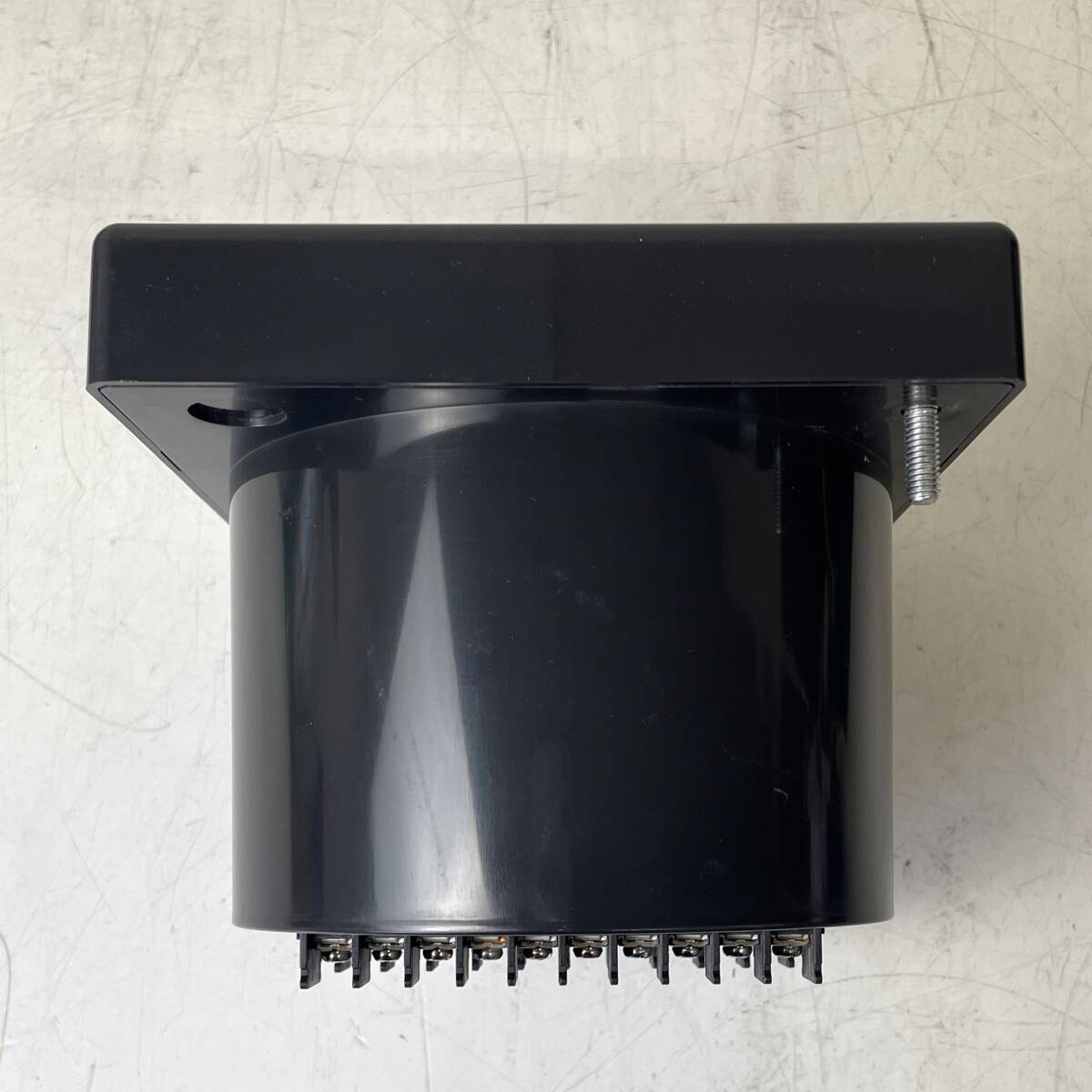 Yahoo!オークション - OMRON 地絡方向継電器 K2DG-AV1 2022年製 ジャン...