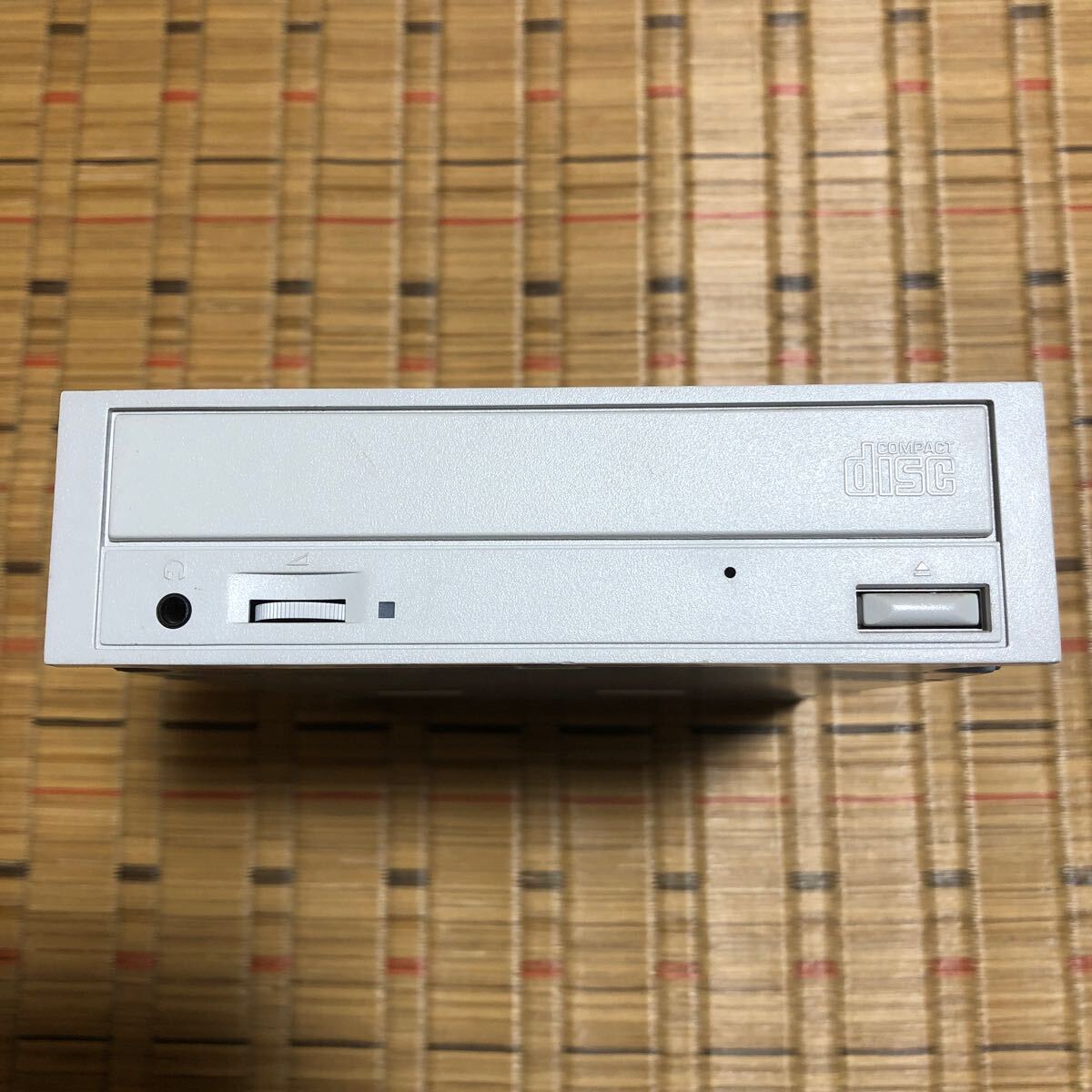 Yahoo!オークション - CRD-8400B(NE1) CD-ROM DRIVE LGエレクトロニク...