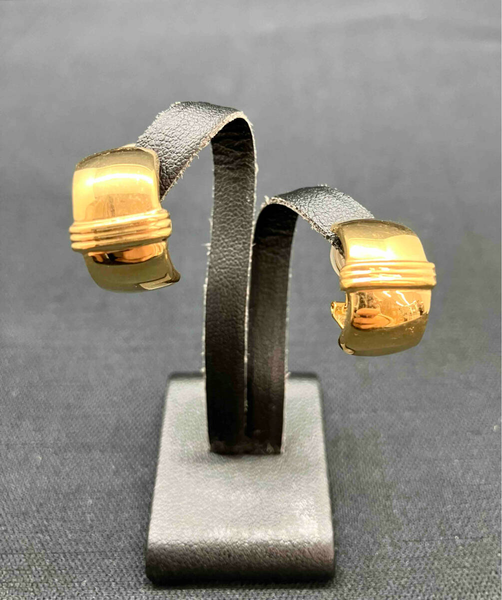 Yahoo!オークション - K18 イヤリング/4.7g