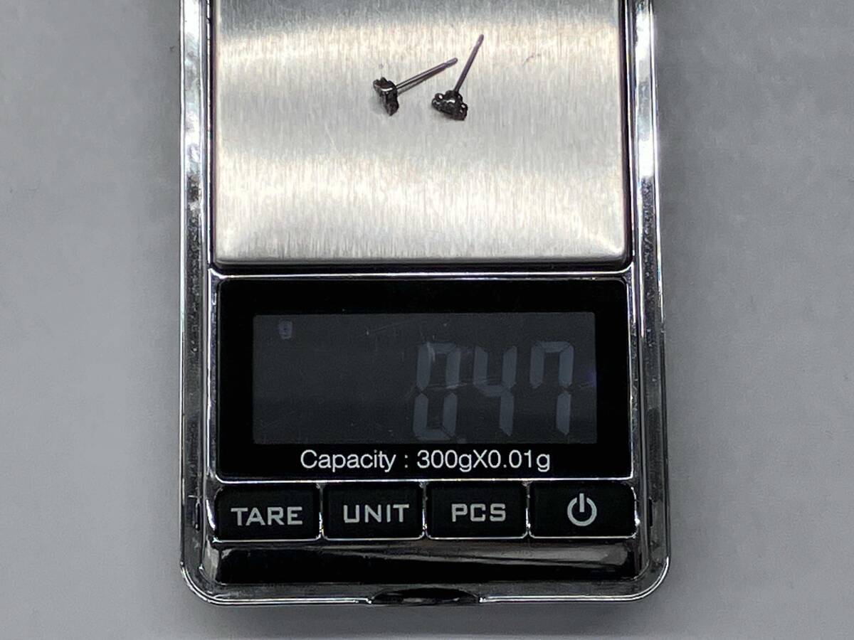 Yahoo!オークション - K18WG ホワイトゴールド ピアス 総重量0.47g ア...
