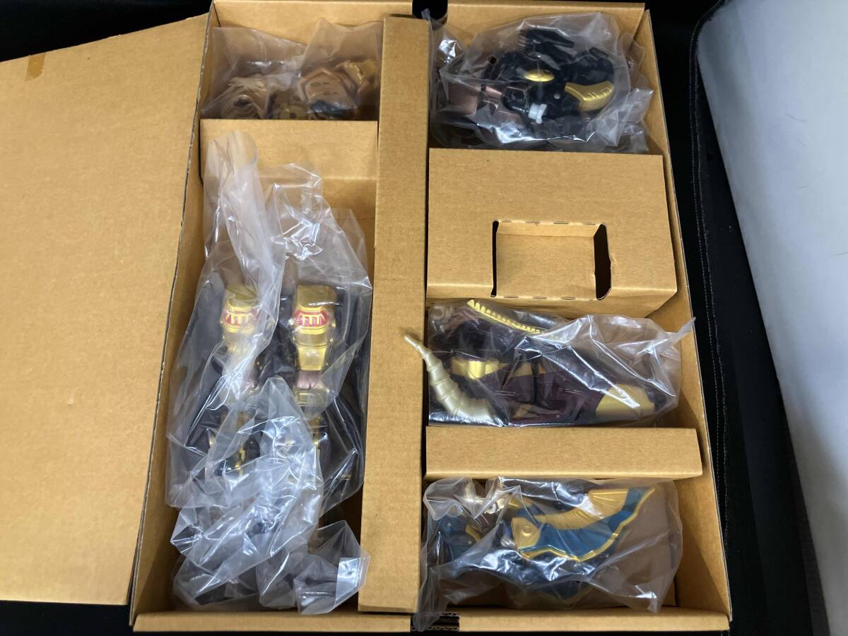 Yahoo!オークション - DX超合金 GD-41 百獣合体 ガオゴッド 百獣戦隊ガ...