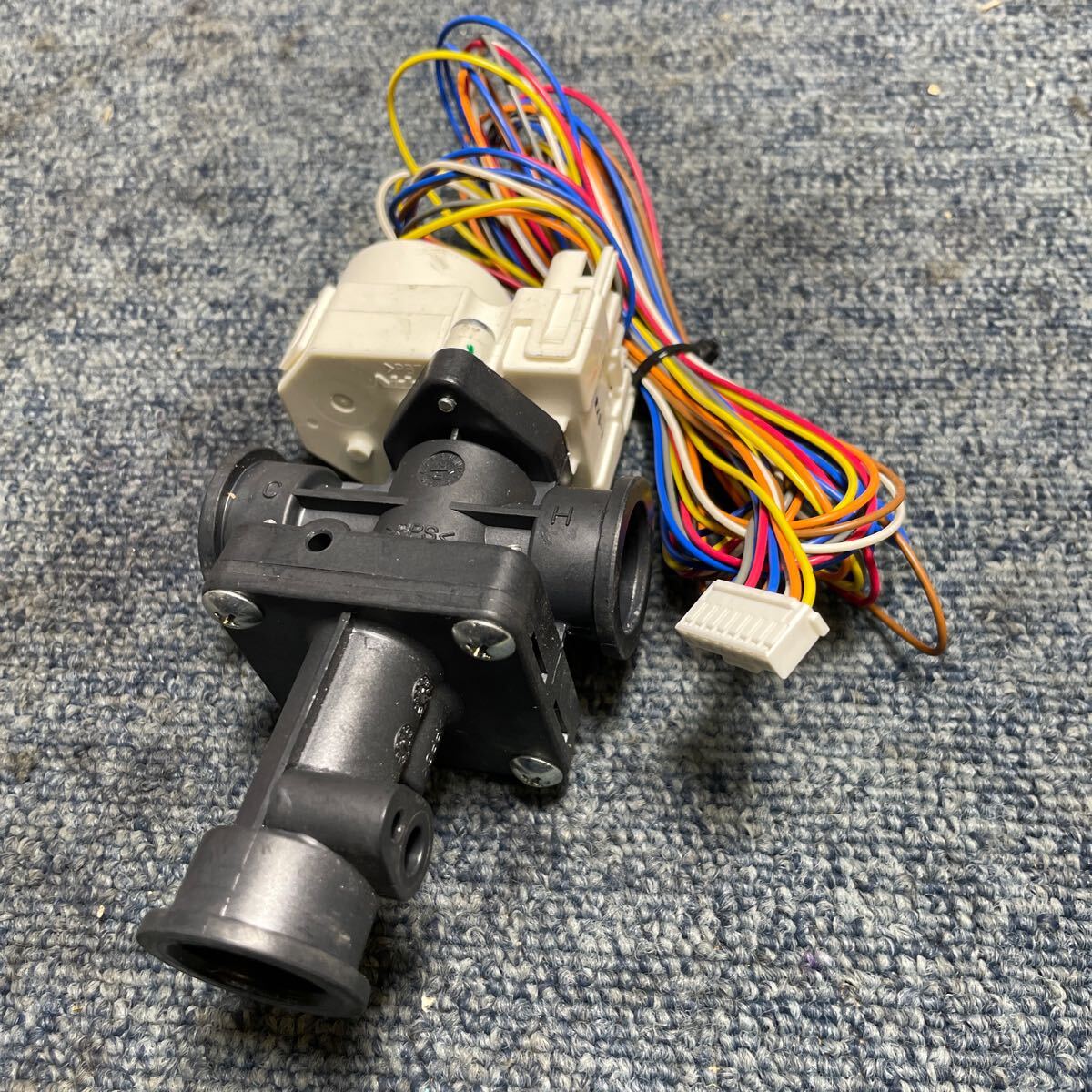 Yahoo!オークション - 回転動作確認 コロナ ヒートポンプ給湯機 CTU-H4...