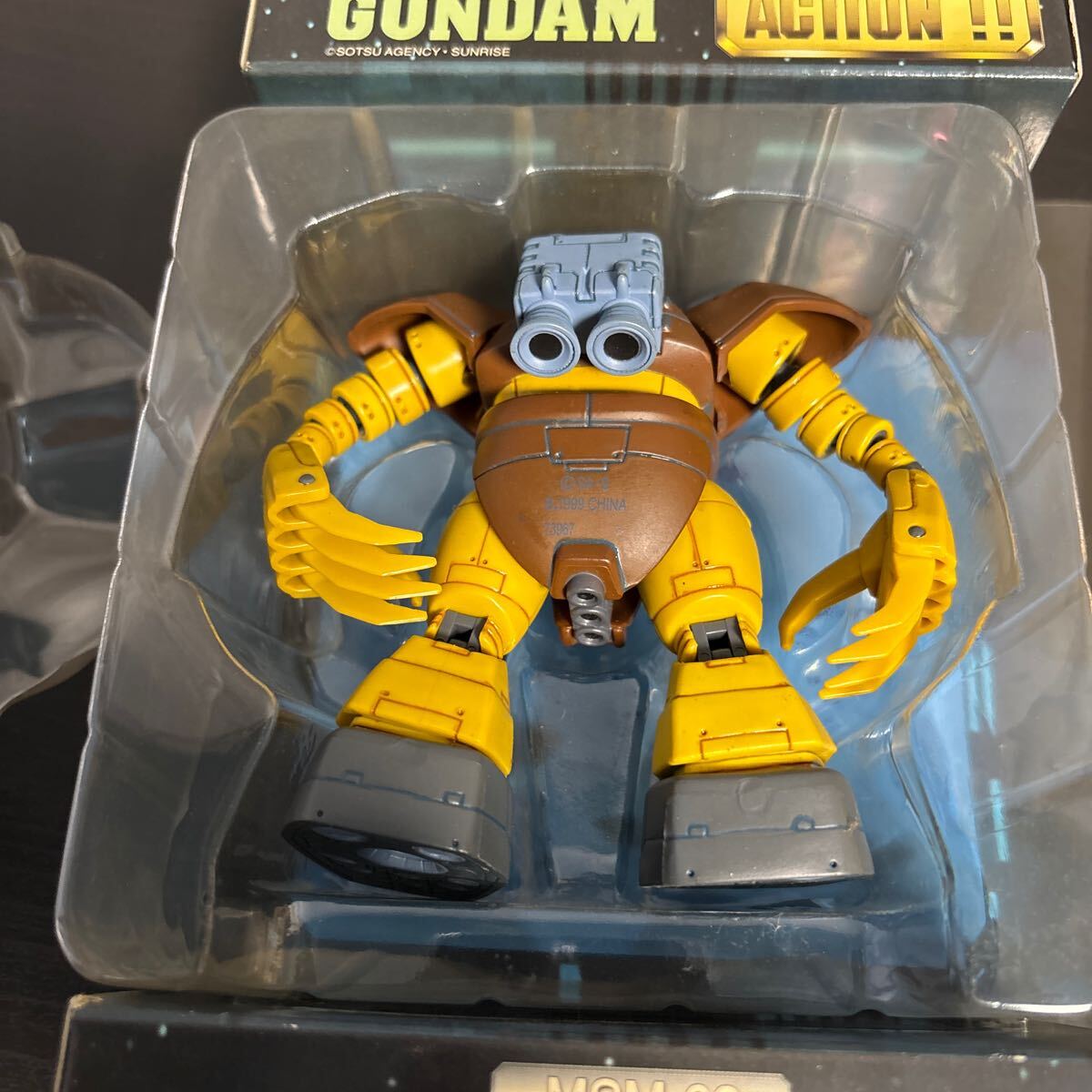 Yahoo!オークション - iooo バンダイ MIA MOBILE SUIT IN ACTION 機動...