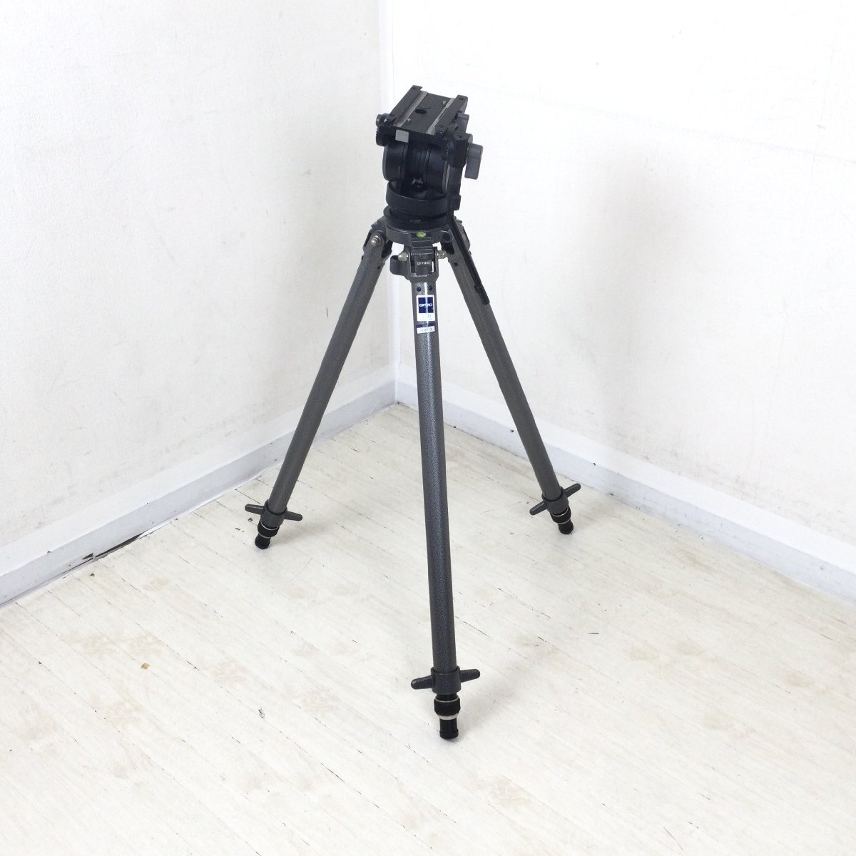 Yahoo!オークション - 1301【ジャンク】 GITZO ジッツオ 三脚 G340 ハ...