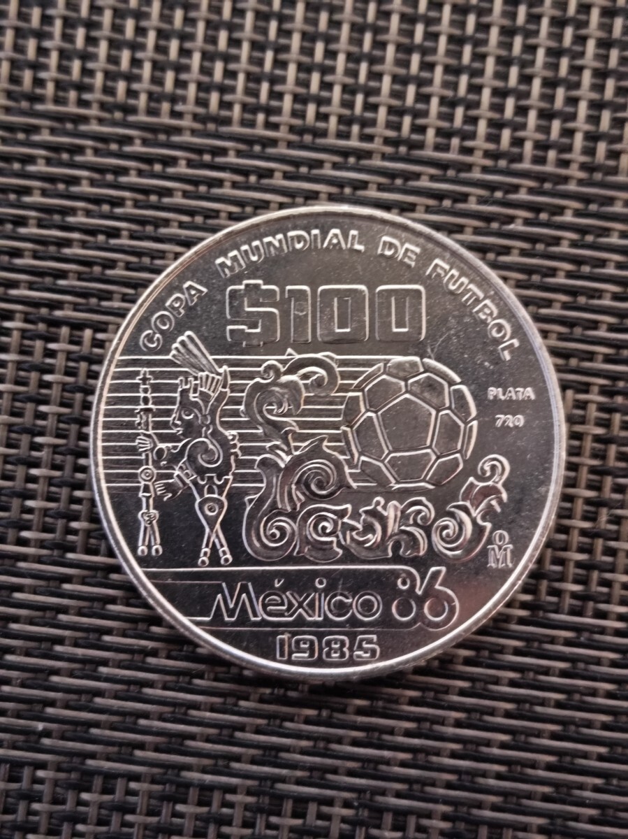 サッカーワールドカップメキシコ大会記念銀貨 銀製100ペソコイン31g 硬貨(銀製)｜売買されたオークション情報、yahooの商品情報をアーカイブ公開 - オークファン（aucfan.com）