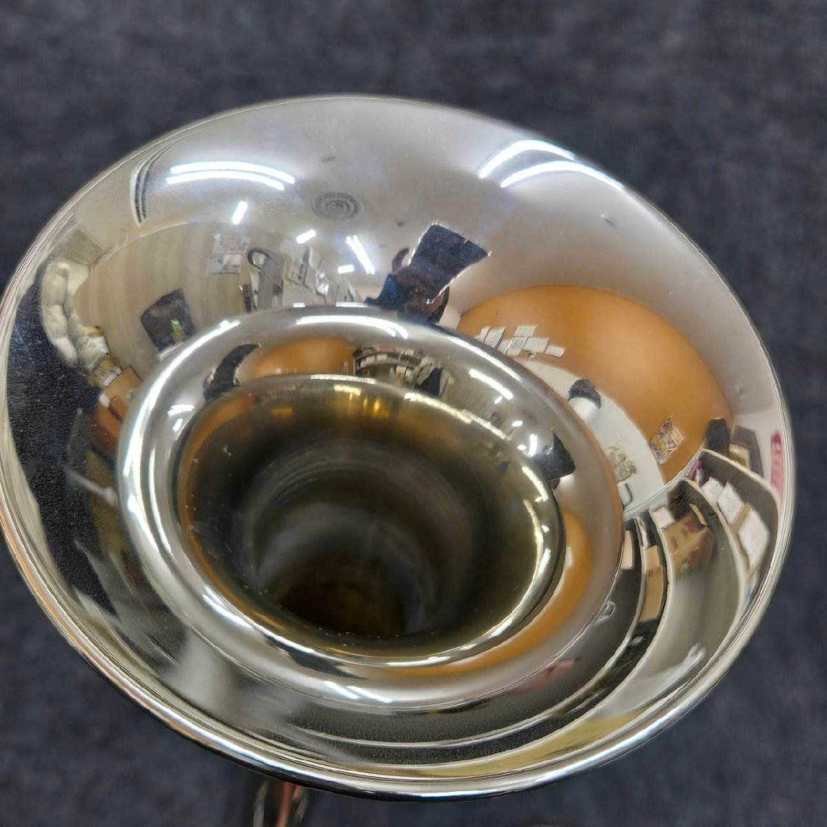 YAMAHA ヤマハ トランペット YTR-136 マウスピース2個付き 管楽器 音楽 吹奏楽(本体)｜売買されたオークション情報、yahooの商品情報をアーカイブ公開 - オークファン ...