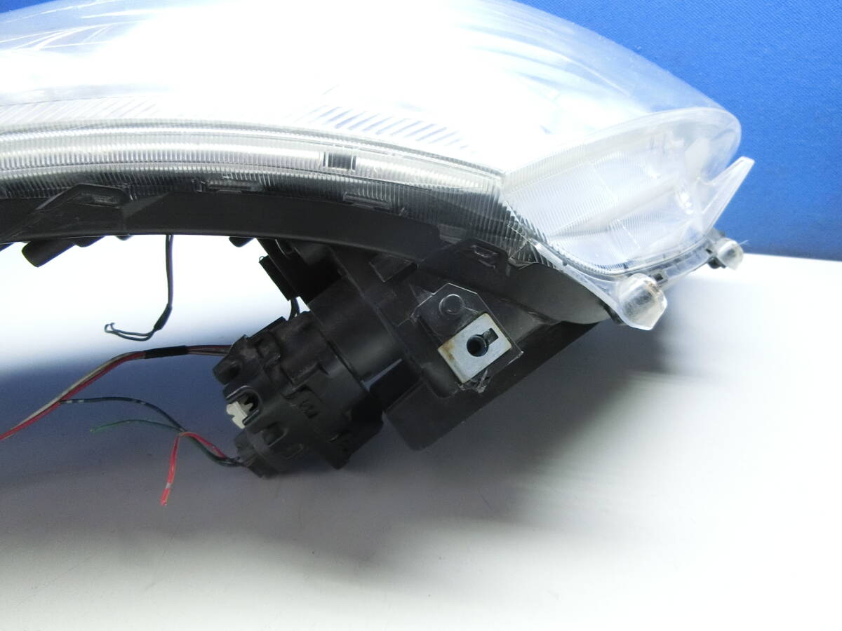 Yahoo!オークション - [K5949] コーティング済 スイフト ZC72S 右 ヘッ...