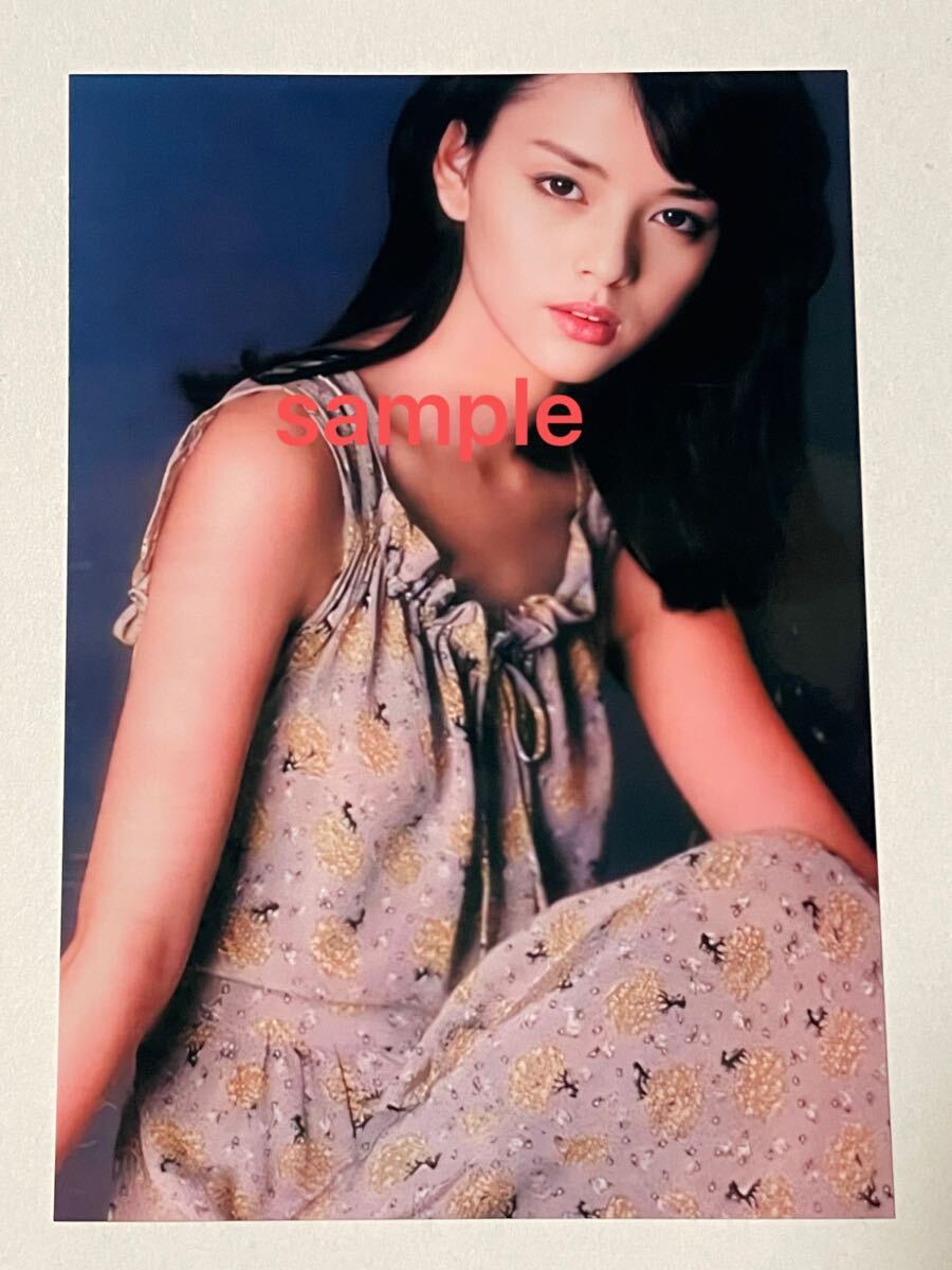 Yahoo!オークション - A4サイズ ラミネート加工 ポスター 防水加工 可...