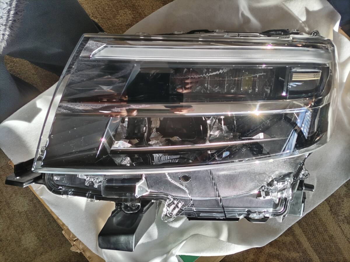 Yahoo!オークション - 【新品未使用】 タントカスタム LA650S LA66...