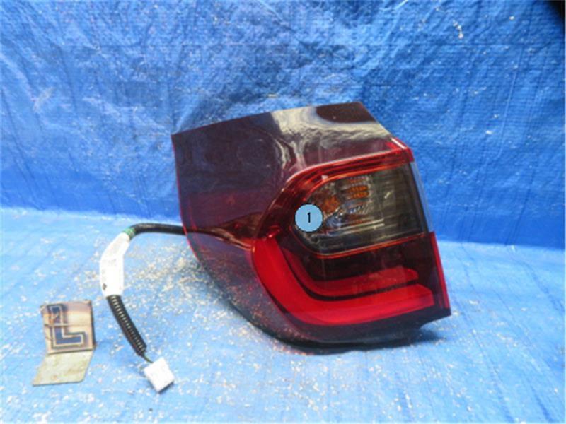 Yahoo!オークション - ホンダ 純正 フィットeHEV 《 GR3 》 左テールラ...