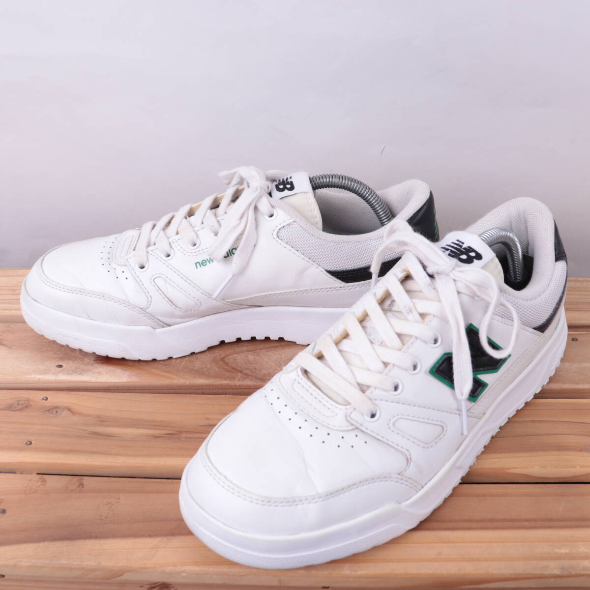 Yahoo!オークション - z7638【CT20】ニューバランス US9.5 27.5cm/白 ...