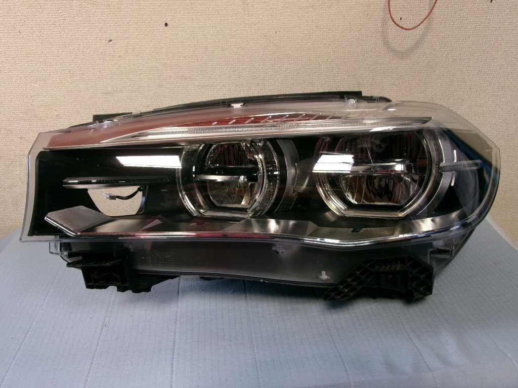 ① BMW X6 ヘッドライト左 F15 F16 8 738 675 AI01(ヘッドライト)｜売買されたオークション情報、yahooの商品情報をアーカイブ公開 - オークファン（aucfan ...