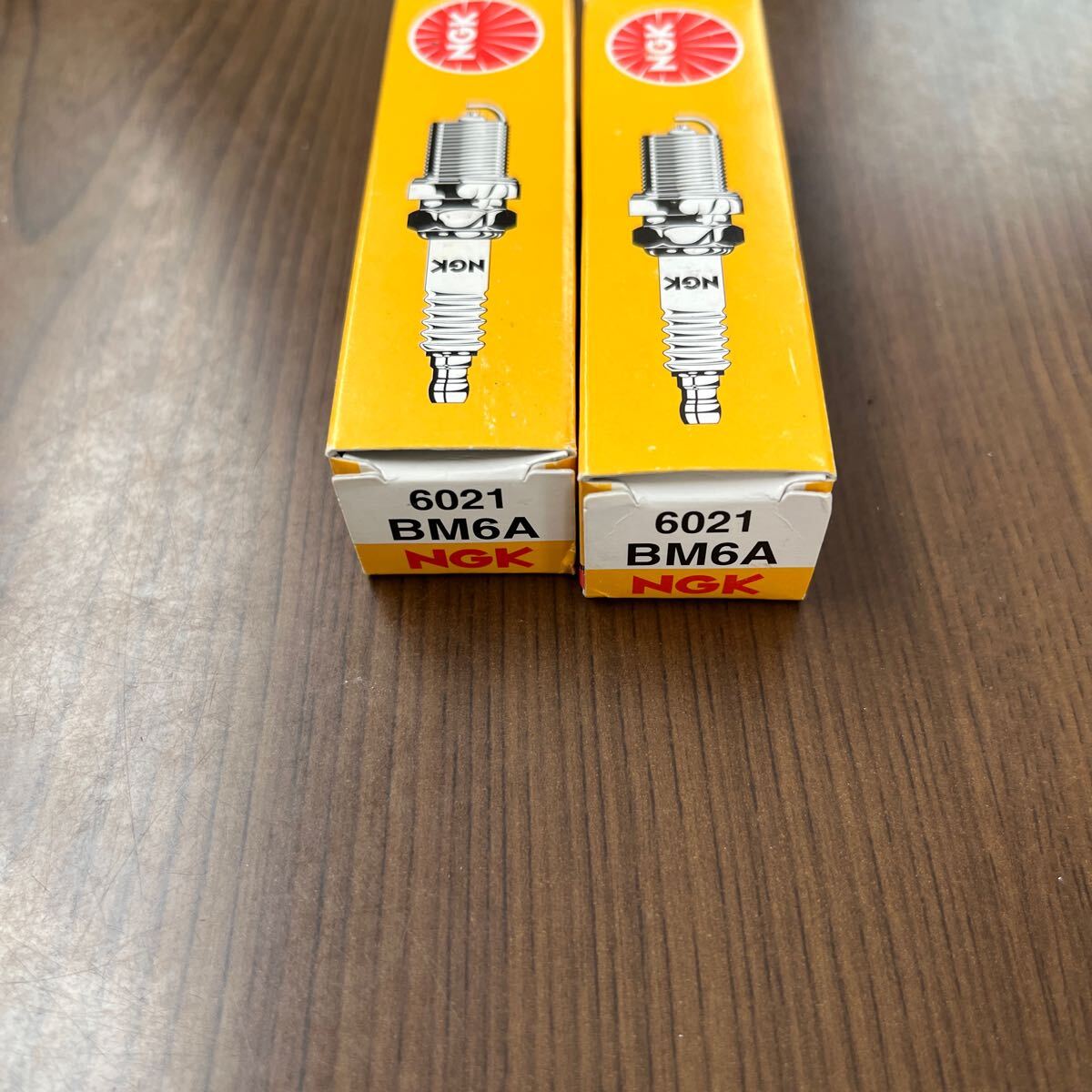 Yahoo!オークション - 701p2214 NGK BM6A 6021 一体形 スパークプラグ(...