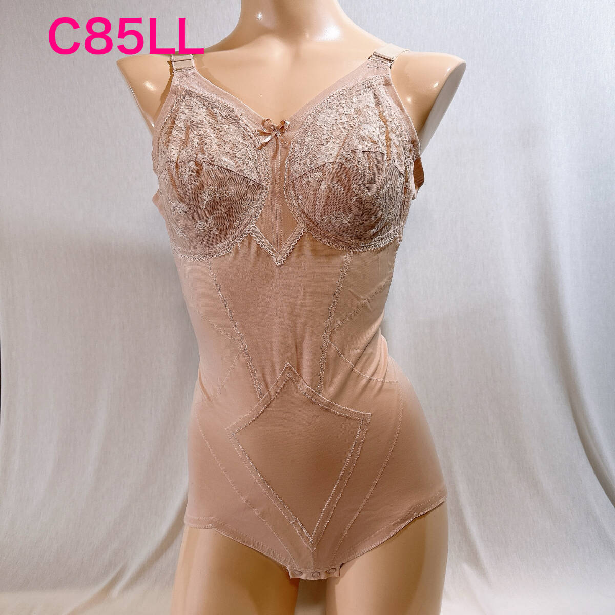 Yahoo!オークション - 8 高級 ボディスーツ C85LL