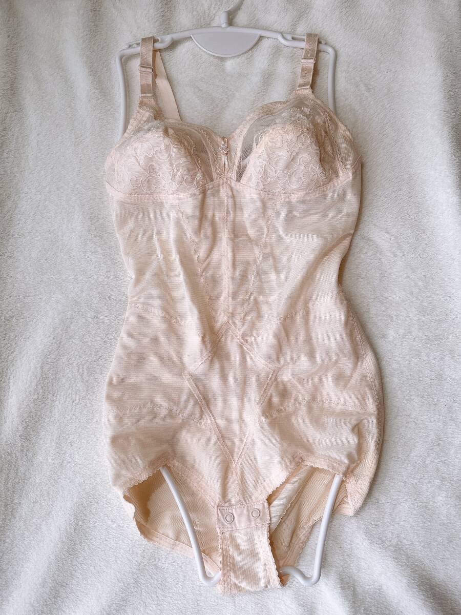 Yahoo!オークション - 98 高級 ボディスーツ A75M