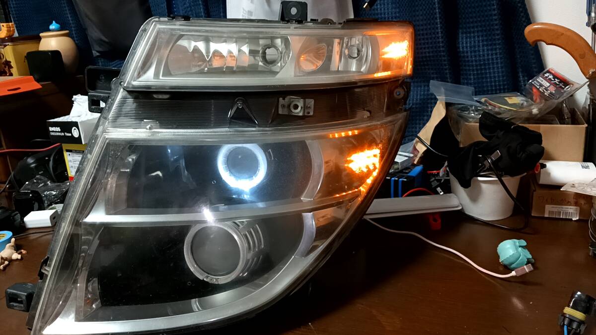 Yahoo!オークション - エルグランド E51 51 ヘッドライト ワンオフ カ...