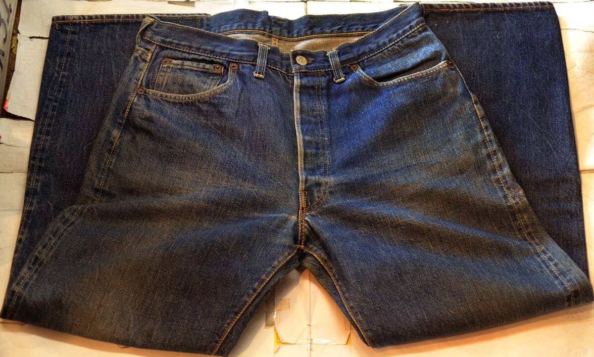 Yahoo!オークション - D253/LEVIS501XXギャラ入り 50's 色落ちスペシャ...