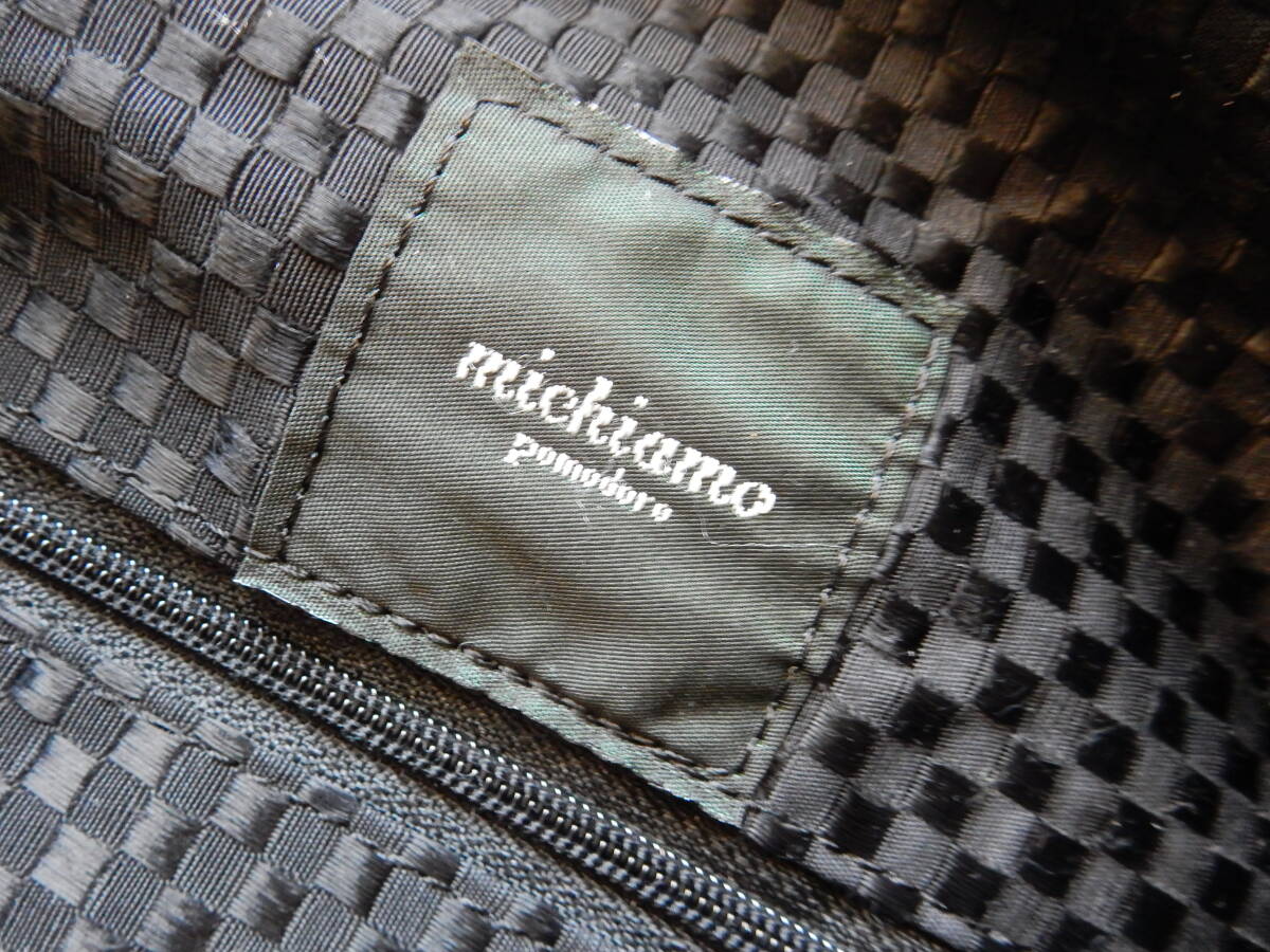 Yahoo!オークション - 本革 michiamo(ミキアモ) A4対応 レザーショルダ...