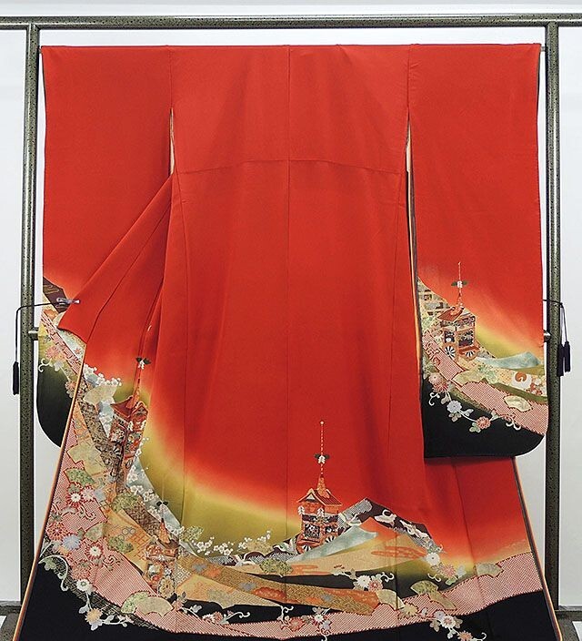 Yahoo!オークション - 振袖 正絹 四季花匹田鉾模様 振袖 良品 リサイク...