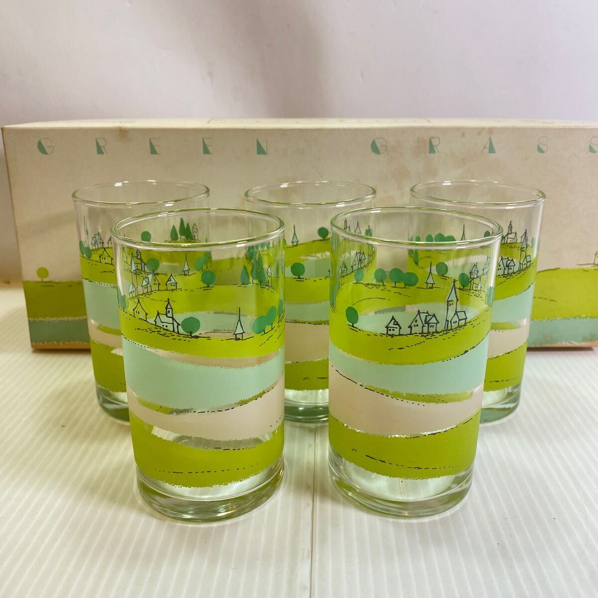 石塚硝子 ADERIA GLASS アデリア グラス グリーングラス コップ 5P タンブラー 昭和レトロ キッチン インテリア 箱付(タンブラーグラス)｜売買されたオークション情報 ...