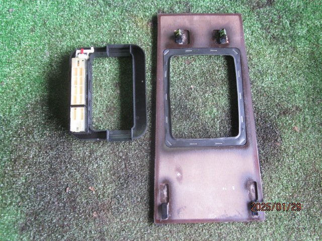 Yahoo!オークション - (0340)UCF11 セルシオ ATシフトパネル