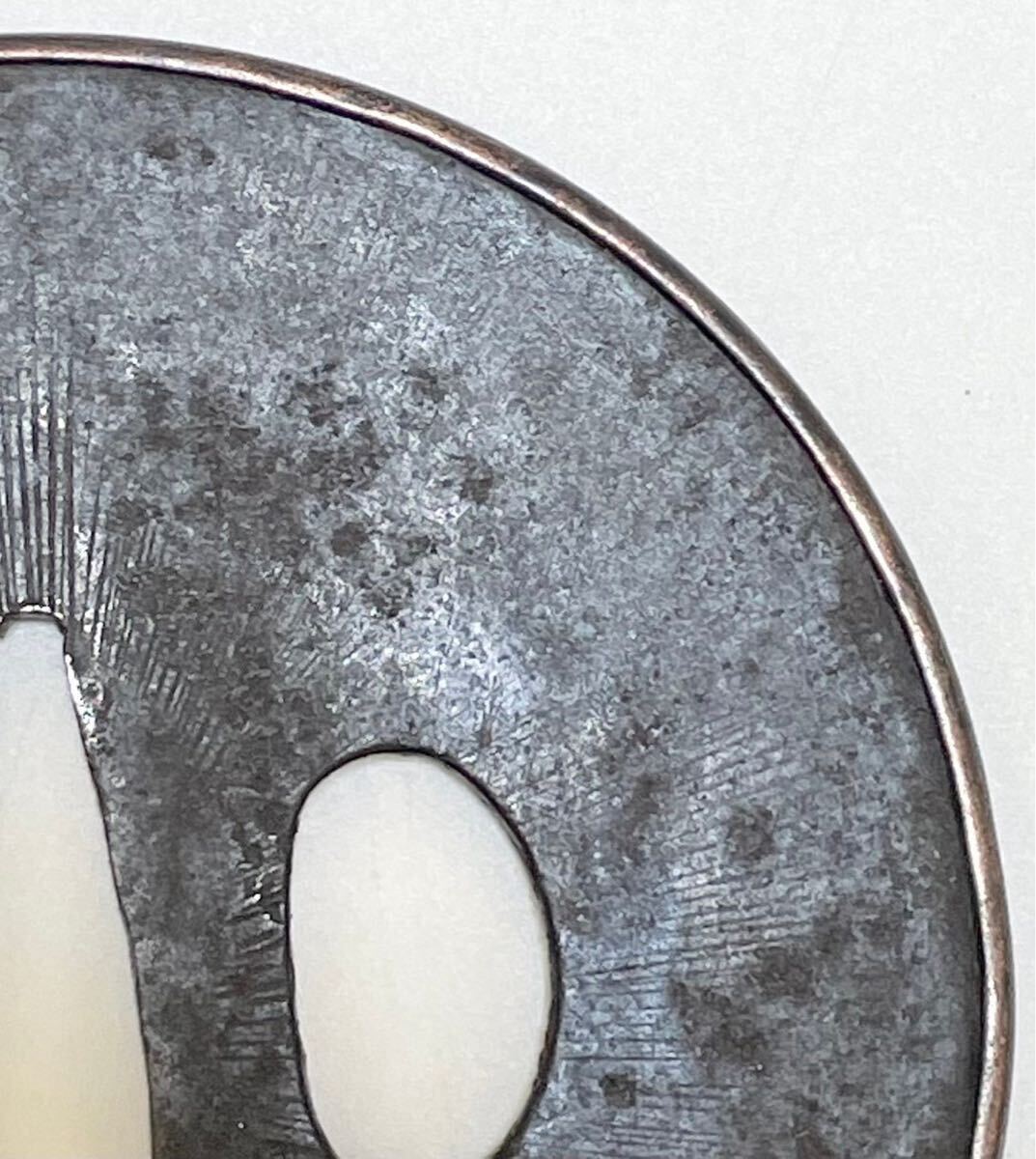 Yahoo!オークション - 鍔 桜透かし 鉄鍔 鐔 丸形 無銘 太刀 銅縁 重さ...