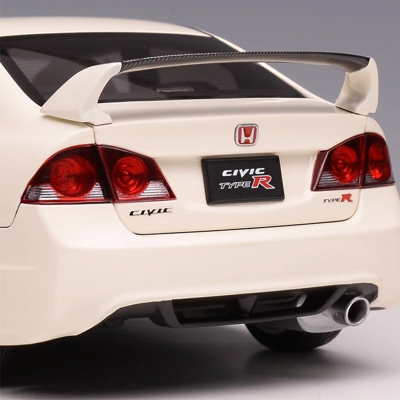 Yahoo!オークション - 入手困難 Engine Version 世界999台 MH 1/18 ホ...