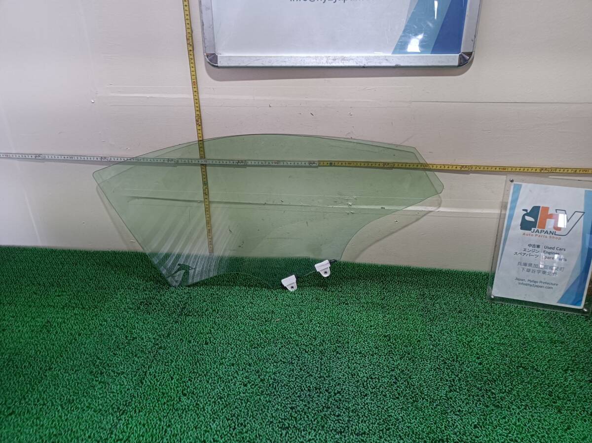 Yahoo!オークション - マツダ フロントドアガラス 右 アテンザ LDA-GJ2...