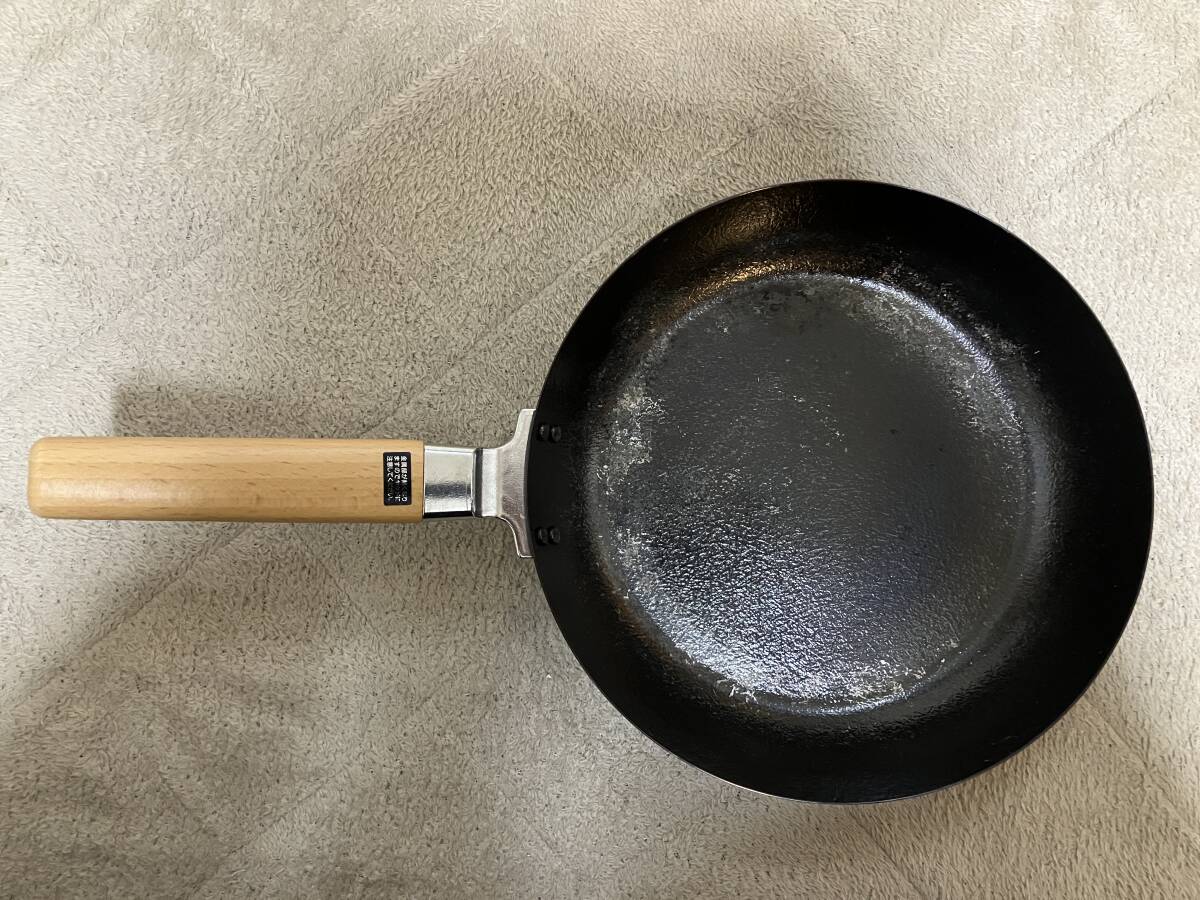 鉄フライパン Wファイバーライン 24cm IH対応 フライパン ファイバーライン IH 200V(一般)｜売買されたオークション情報、yahooの商品情報をアーカイブ公開 - オークファン ...