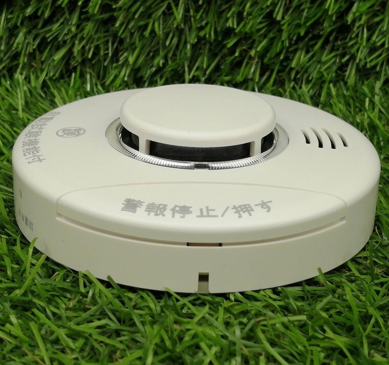 Yahoo!オークション - 未開封品 NITTAN ニッタン 音声式 スリム型 住宅...