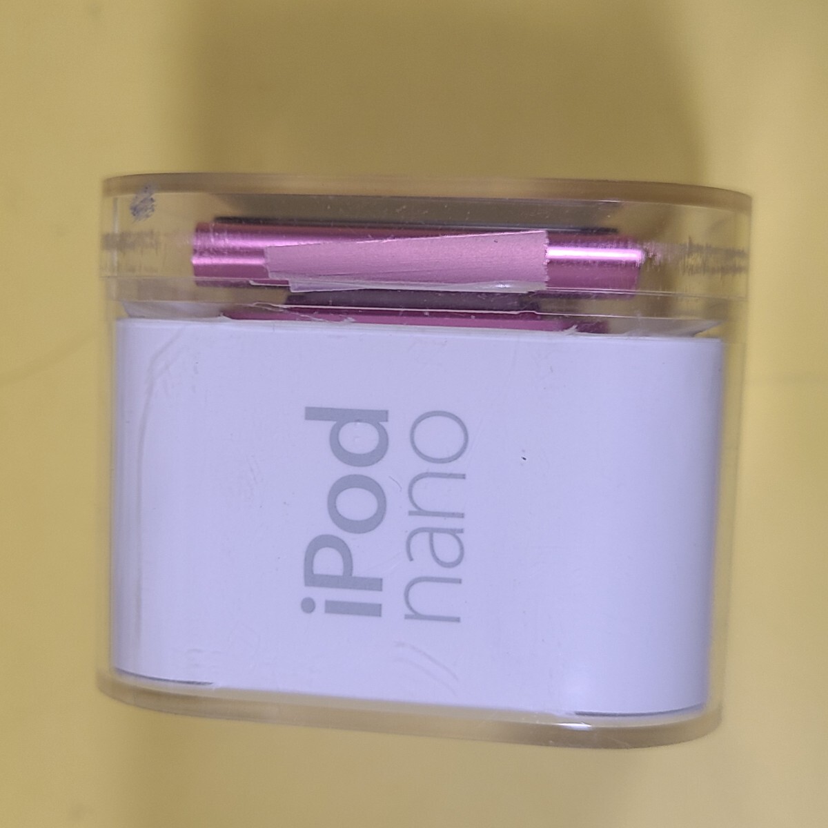 Yahoo!オークション - Apple iPod nano MC698J/A 16GB ピンク