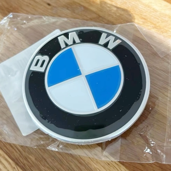 Yahoo!オークション - 82mm BMW ボンネットエンブレム フロントエンブ...