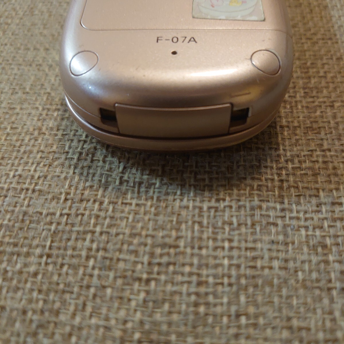 Yahoo!オークション - F-07A docomo ピンク