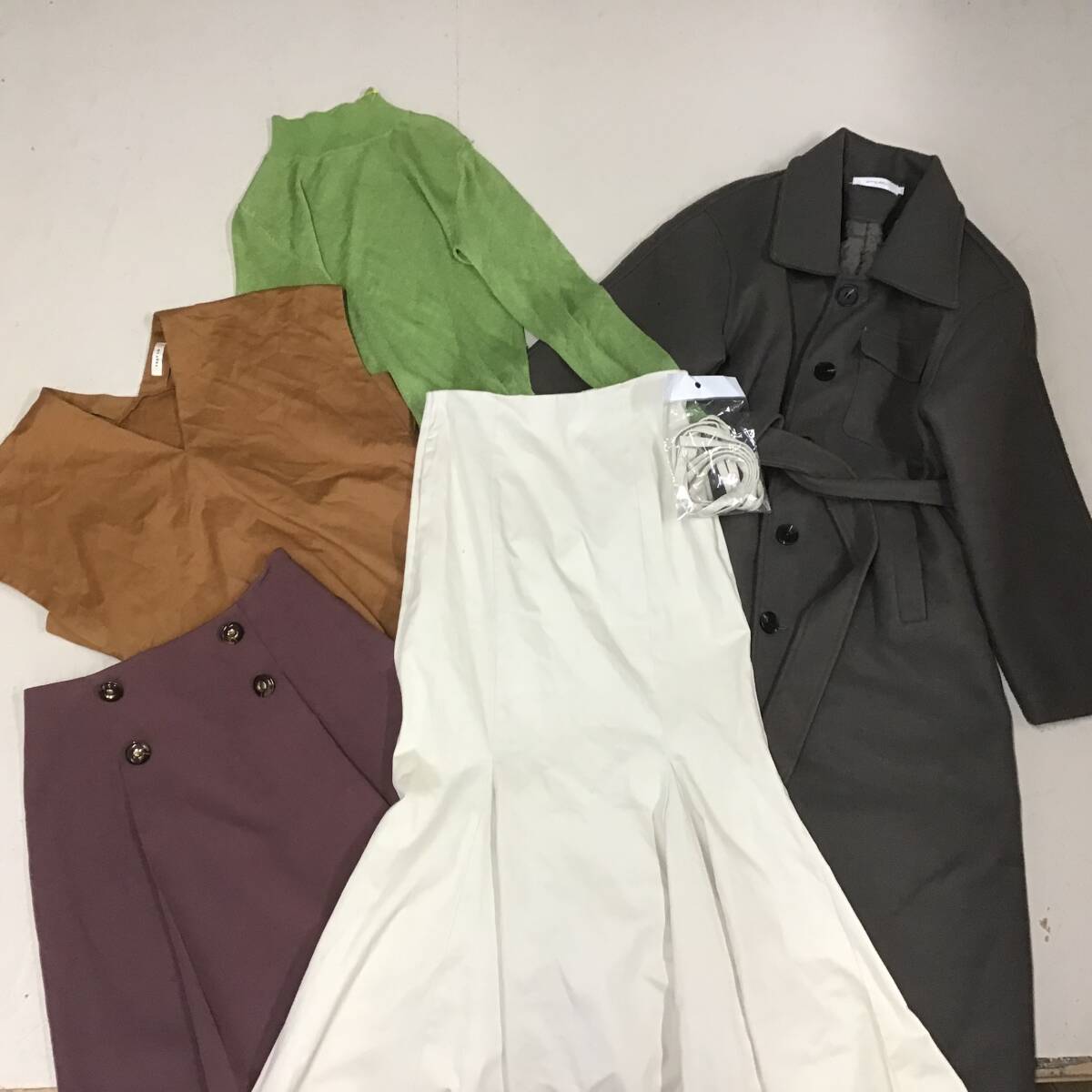 Yahoo!オークション - REDYAZEL FRAYI.D LAGUNAMOON LilyBrown などA37...