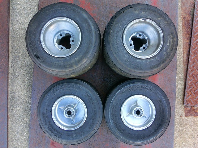 Yahoo!オークション - く3AS タイヤ レーシングカート ダンロップ 10×...