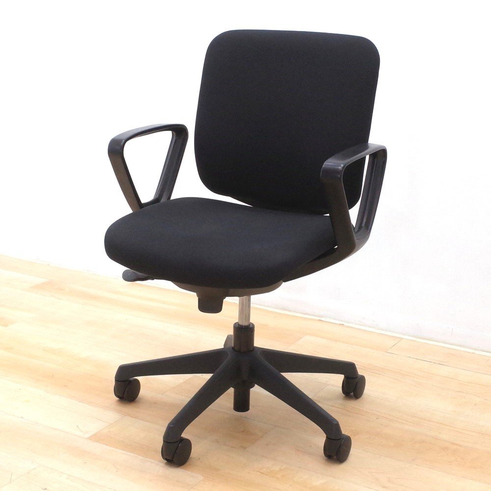 Yahoo!オークション - okamura オカムラ CG-R 肘付きオフィスチェア ブ...