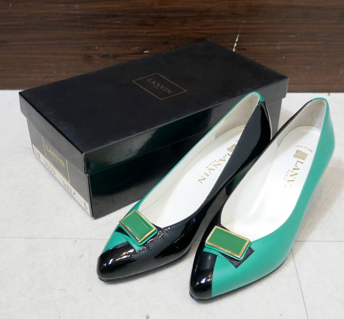 Yahoo!オークション - (R701-H205) 未使用 LANVIN ランバン 9609 サイ...