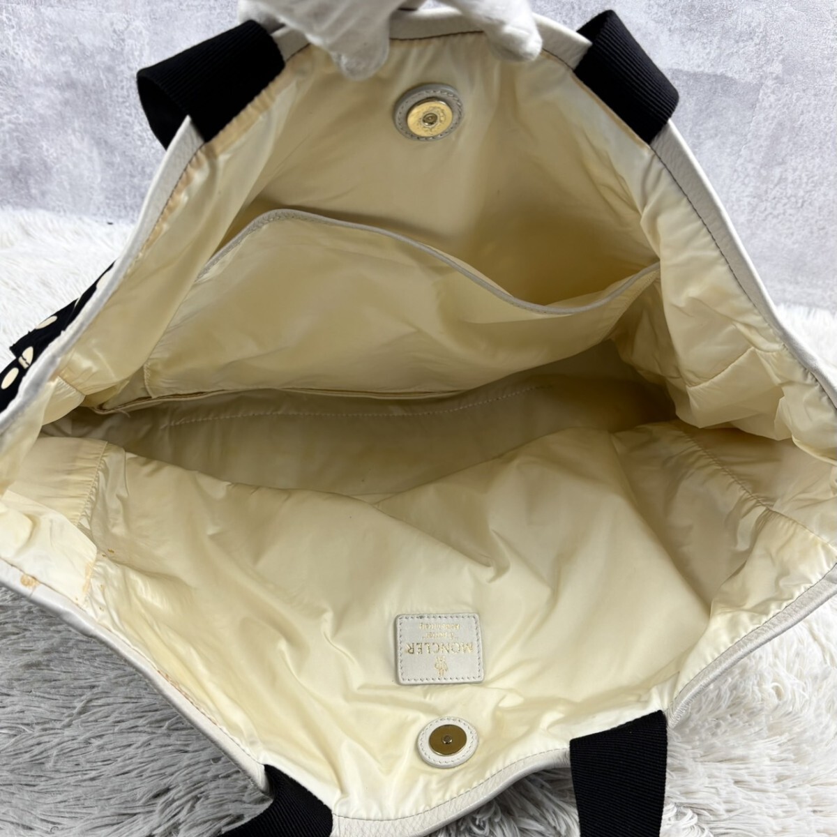 Yahoo!オークション - 極美品 MONCLER モンクレール A4 書類 メンズ ト...