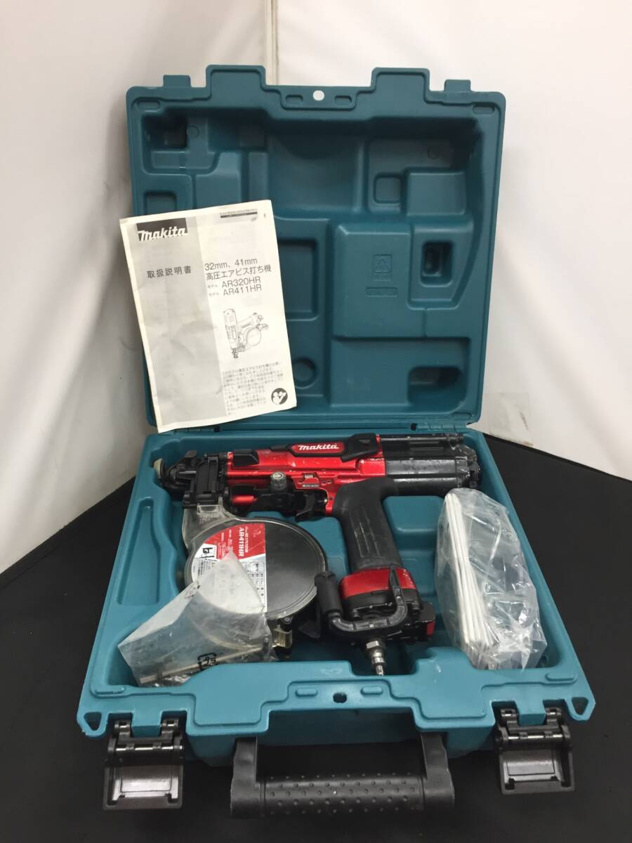 Yahoo!オークション - makita(マキタ) 41㎜高圧エアビス打ち機 赤 AR41...