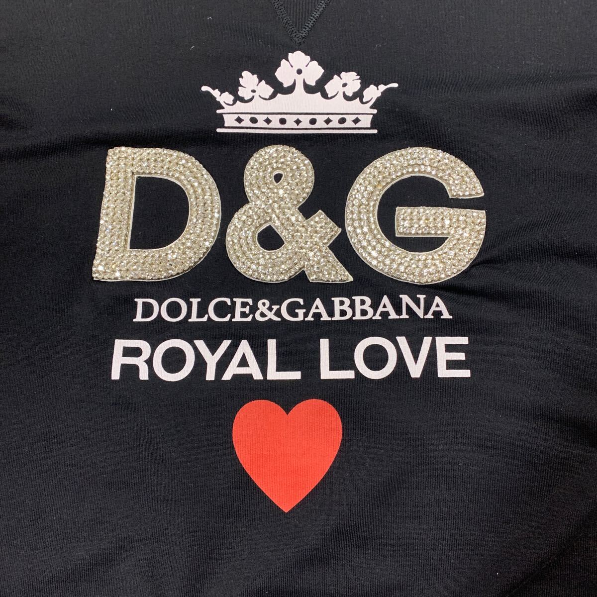 美品 ドルチェアンドガッバーナ D&G クリスタルロゴ スウェット 美品 ドルチェアンドガッバーナ D&G クリスタルロゴ スウェット