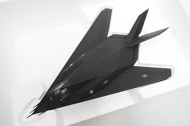 Yahoo!オークション - SUNSTAR サンスター 1/72 F-117 Nighthawk ナイ...