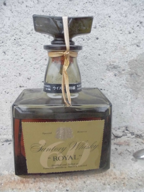 Yahoo!オークション - 未開栓 サントリー ローヤル 60 720ml