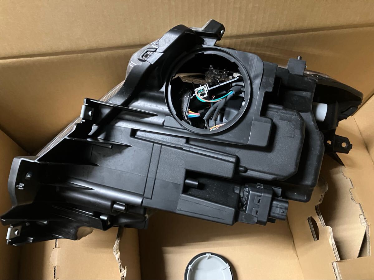 Yahoo!オークション - ヘッドライト 左 スイフト LED ZC33S ZC33 左ヘ...