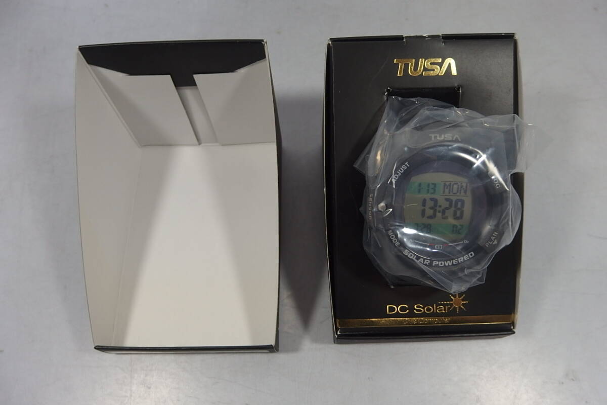 Yahoo!オークション - 未使用 TUSA(ツサ) ソーラー充電式ダイブコンピ...