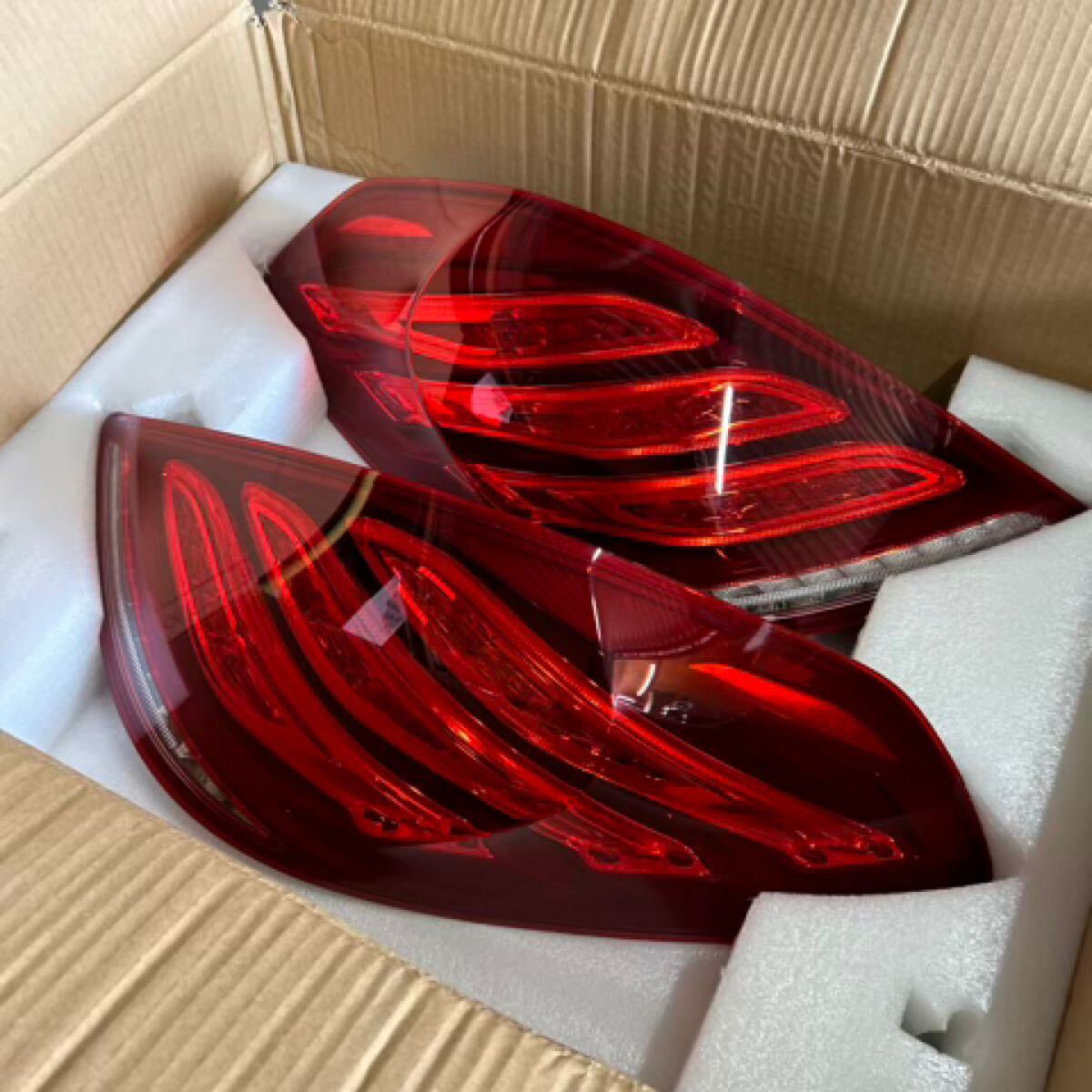 メルセデスベンツ W222 Sクラス 前期 純正 A2229065401 A2229065501 テールランプ左右セット(テールライト)｜売買されたオークション情報、yahooの商品情報を ...