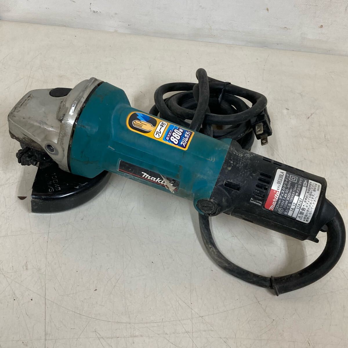 Yahoo!オークション - makita マキタ 9533BLA 100mmディスクグライン...