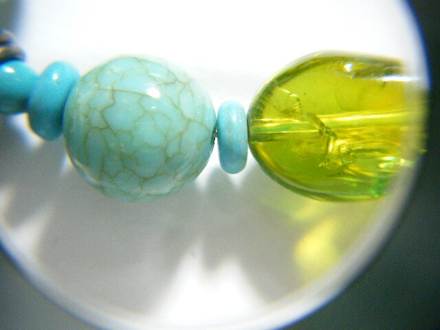 Yahoo!オークション - 紐 ネックレス 樹脂 ビーズ 【AR3】