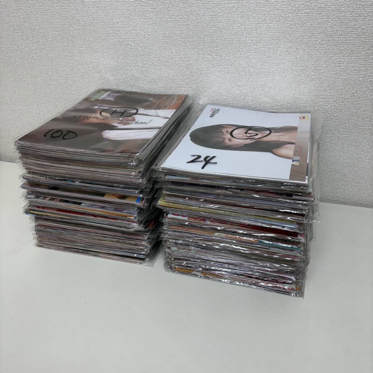1スタ 雑誌 切り抜き 大量まとめて 約24kg グラビア アイドル 月刊クリーム CREAM ワッフル ベッピン Beppin 付録 水着 制服 ポスター ②(タレント)｜売買された ...