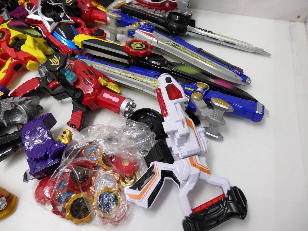 Yahoo!オークション - om29 160) ジャンク 戦隊ヒーロー系 なりきりア...